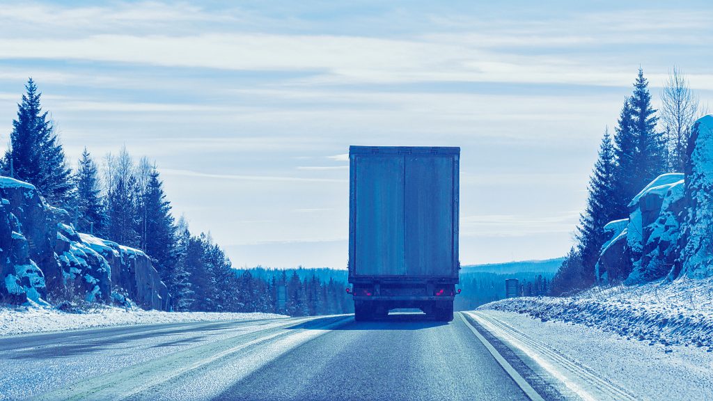 Kuorma-autojen rekisteröinnit kasvussa - Autoalan Keskusliitto